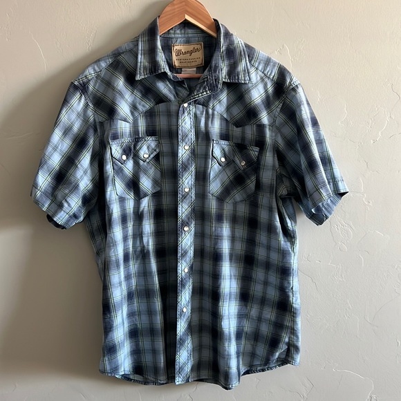 Wrangler | Shirts | Wrangler Snap Button Shirt | Poshmark